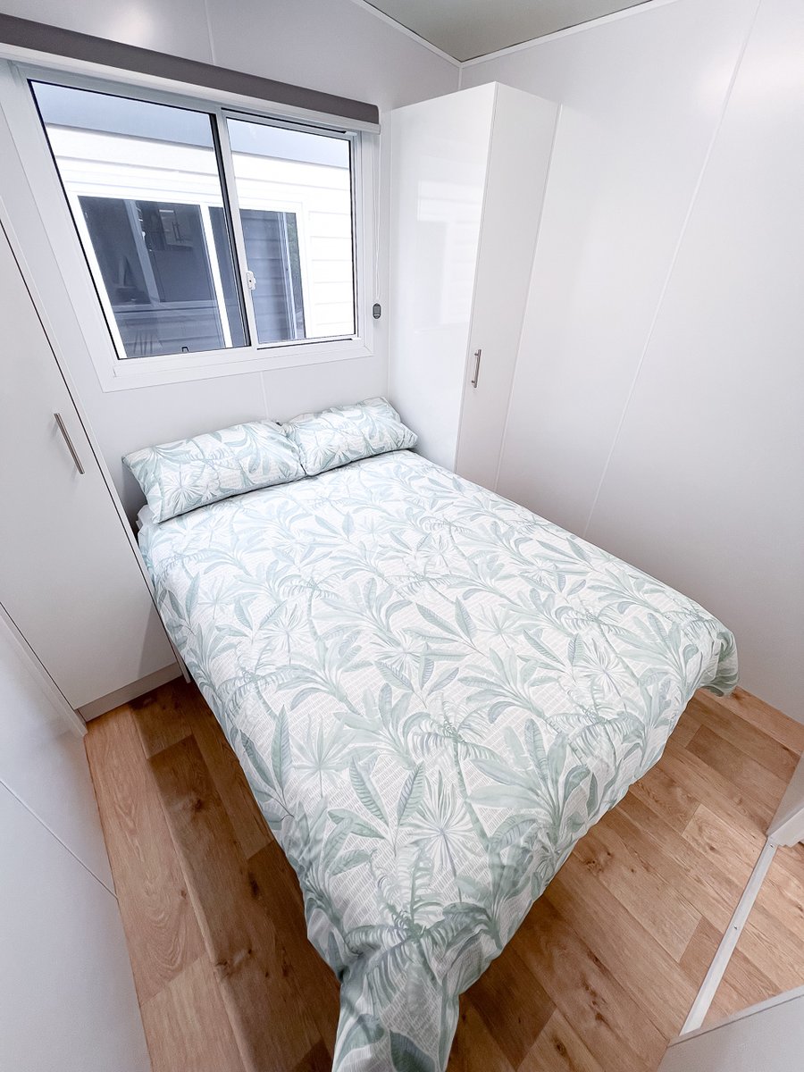 962S | VanHomes Studio Suite