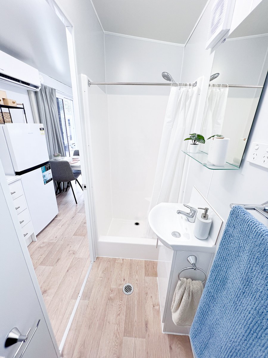 962S | VanHomes Studio Suite